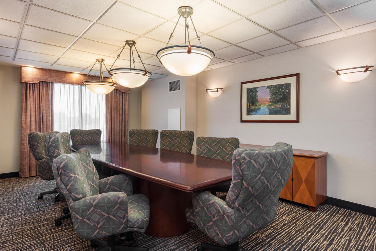 Hotel Topeka at City Center - Topeka KS, 66612