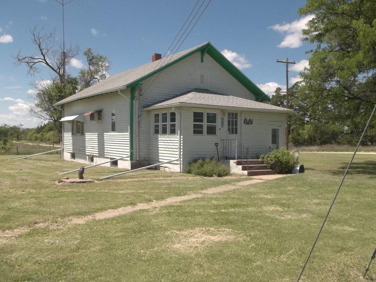 Cottonwood Farm - Alton KS, 67623