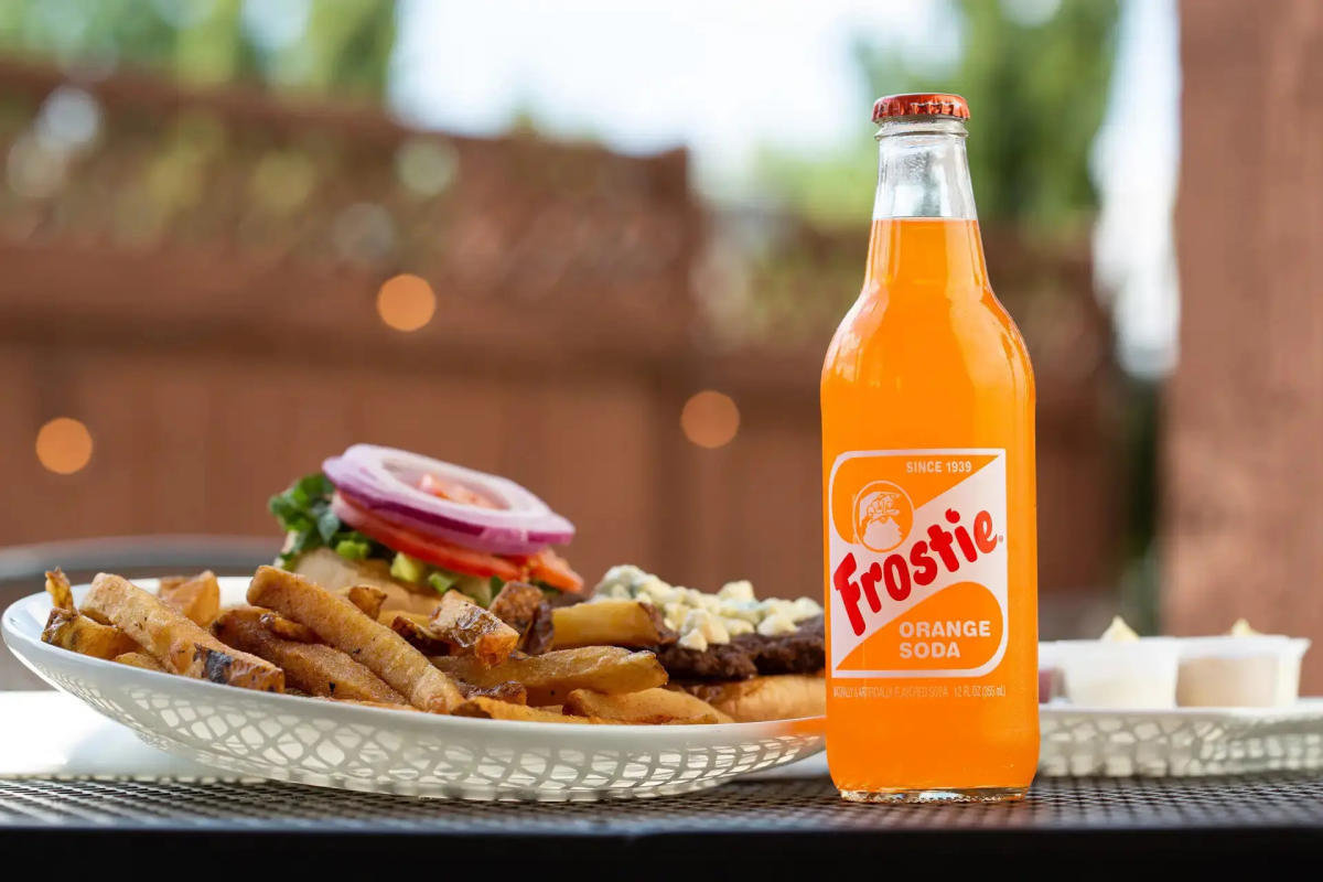 Fizz Burgers & Bottles - Wichita KS, 67226