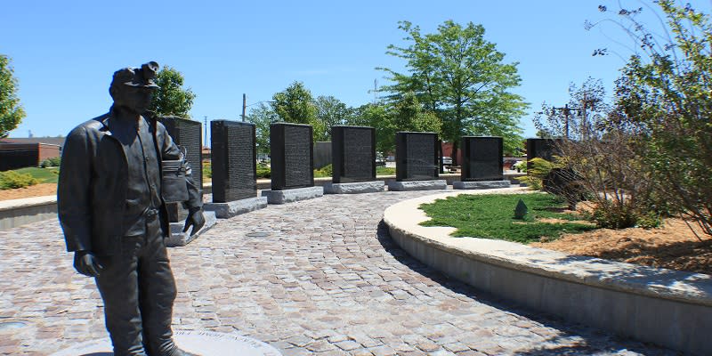 Miners Memorial - Pittsburg KS, 66762