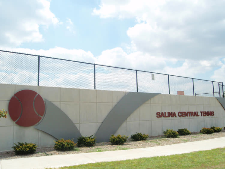 Salina Central Tennis Complex - Salina KS, 67401