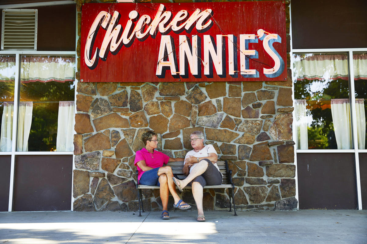 Chicken Annie's Original - Pittsburg KS, 66762