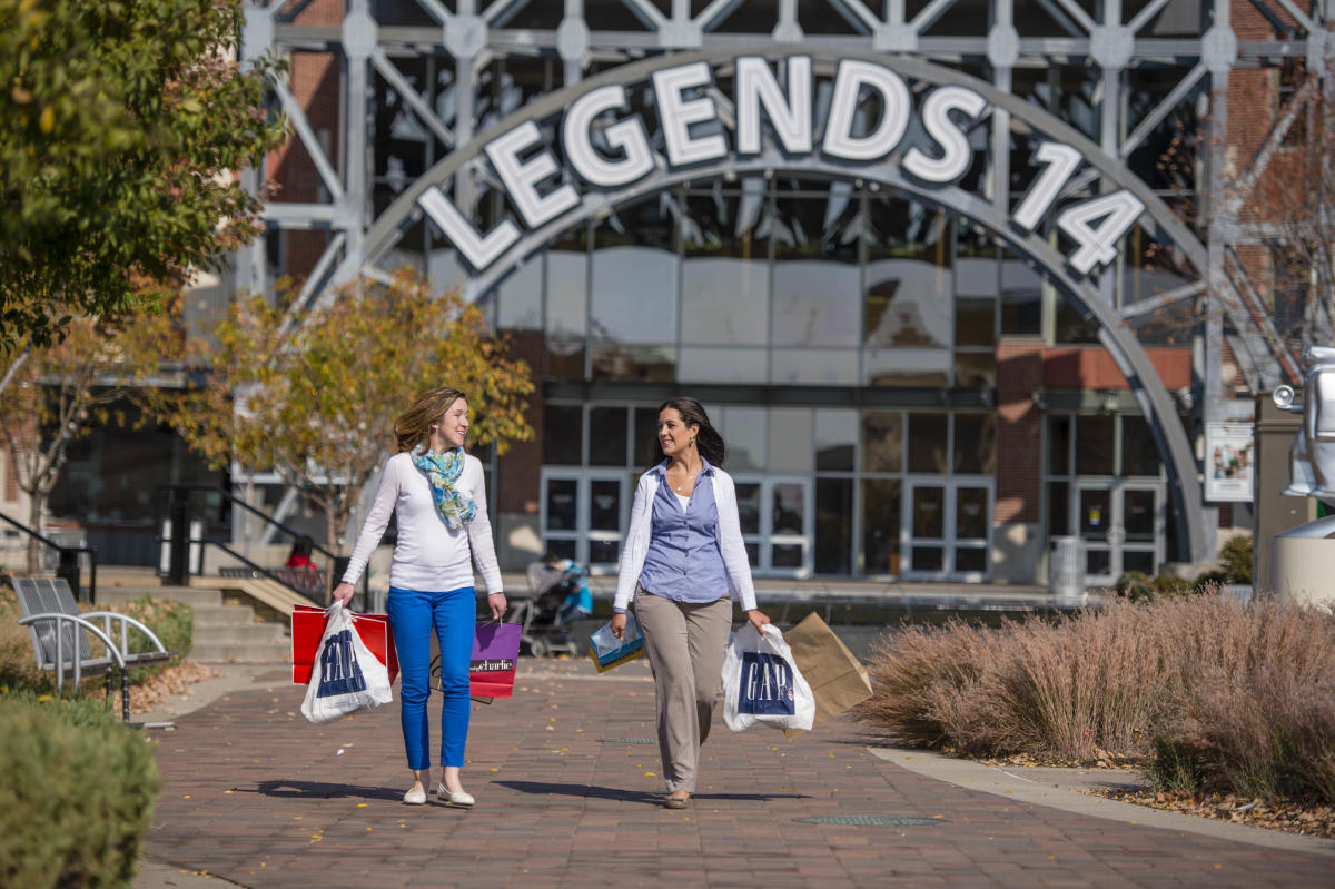 Legends Outlets Kansas City