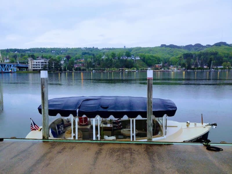 Copper Country Boat Tours LLC