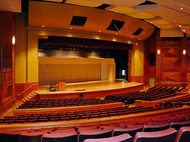 Alumni Memorial Building