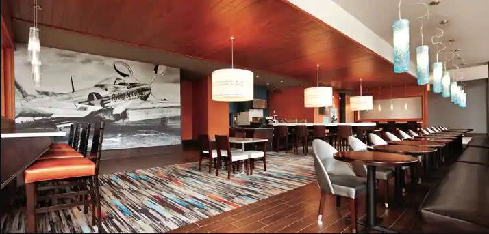 Flying Spoons Restaurant