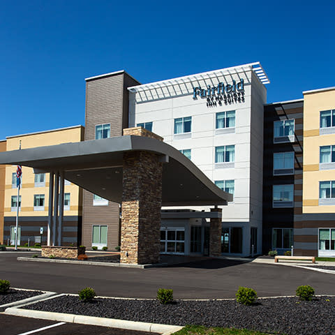 Fairfield Inn & Suites Port Clinton Waterfront