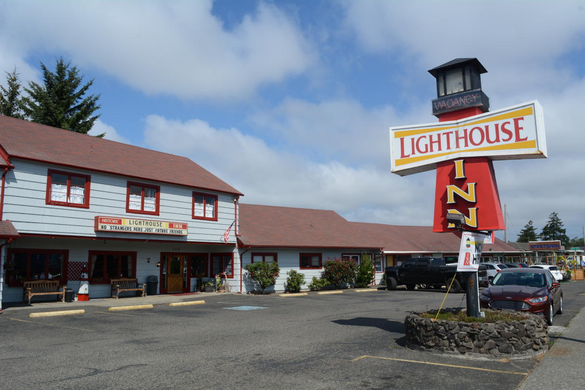 Lighthouse Inn