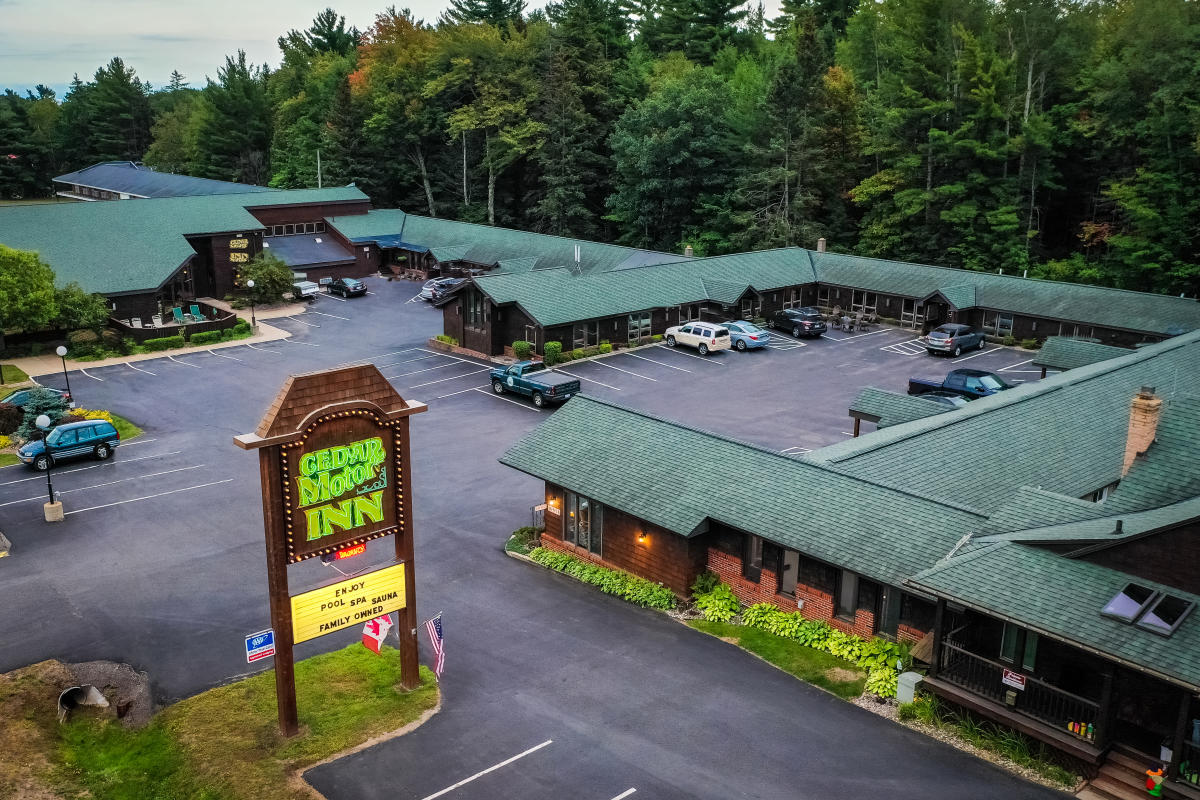 Cedar Motor Inn | Marquette, MI 49855