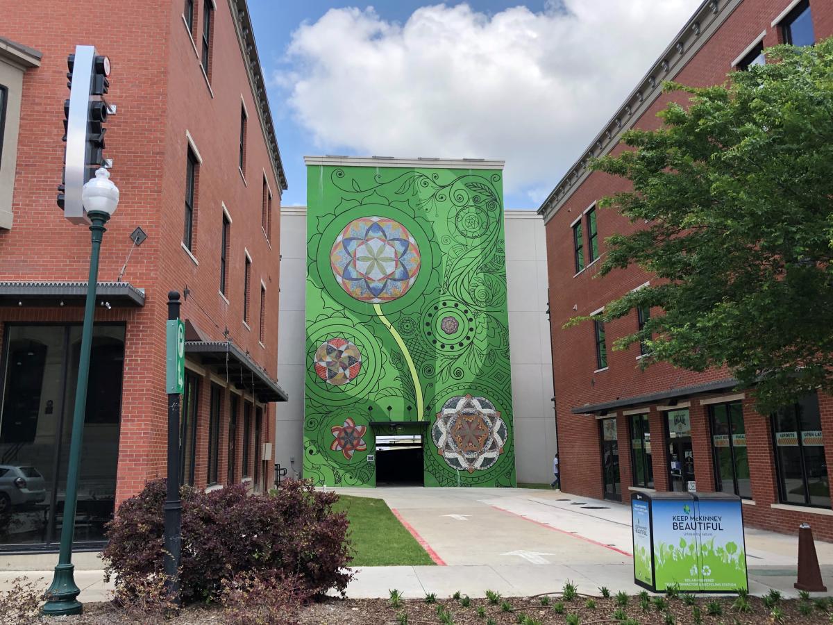 Chestnut Commons Parking Garage