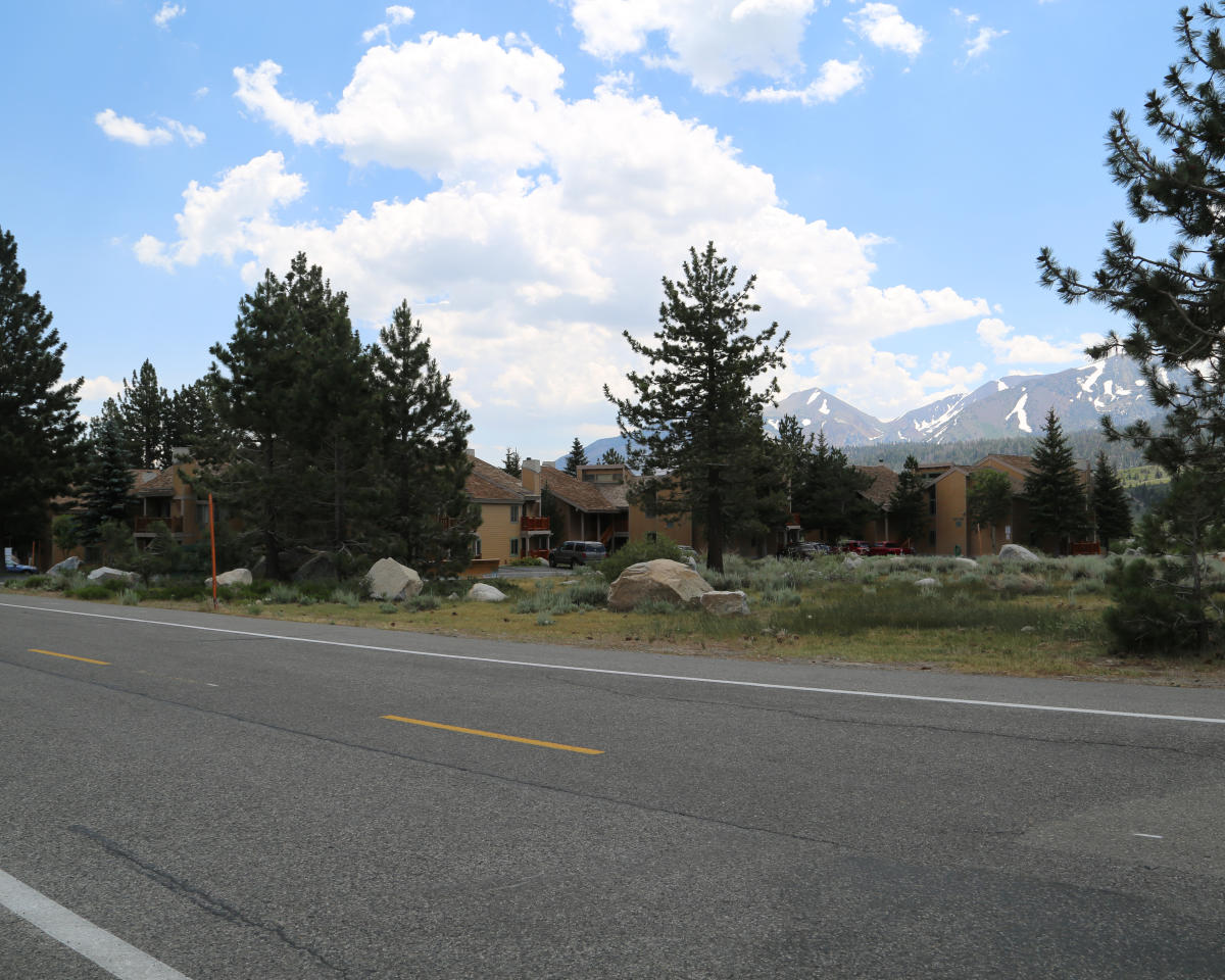 Mammoth Creek Condominiums