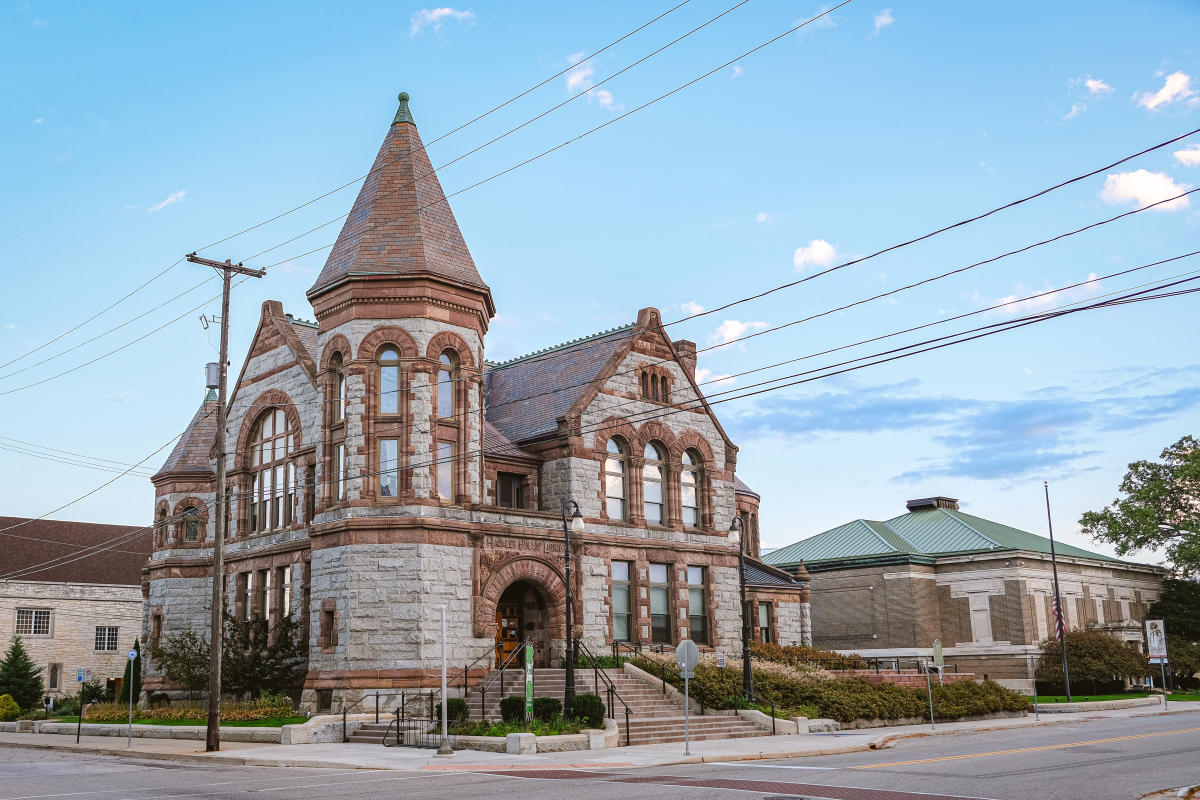 Hackley Public Library