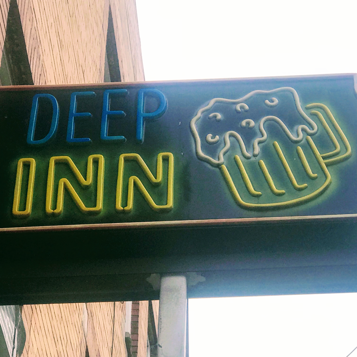 The Deep Inn | Newark, NJ 07105