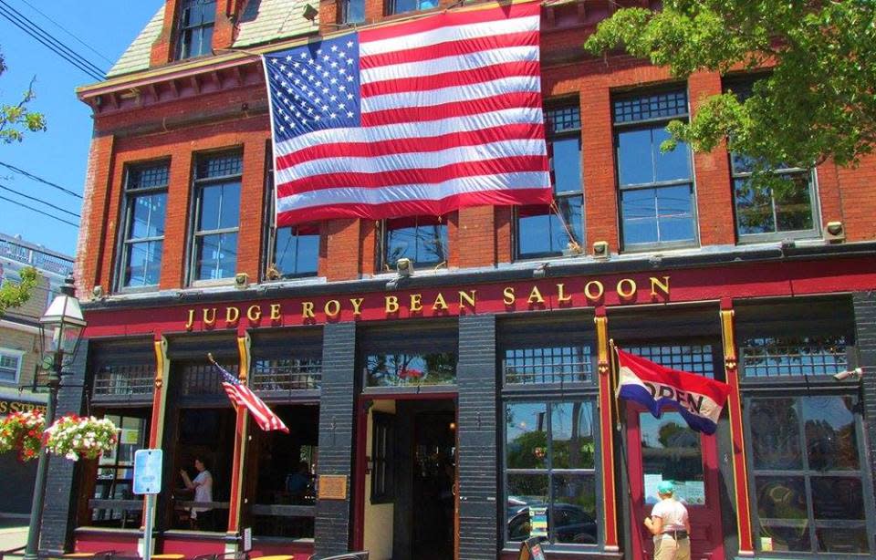 Judge Roy Bean Saloon | Bristol, RI | Discover Newport