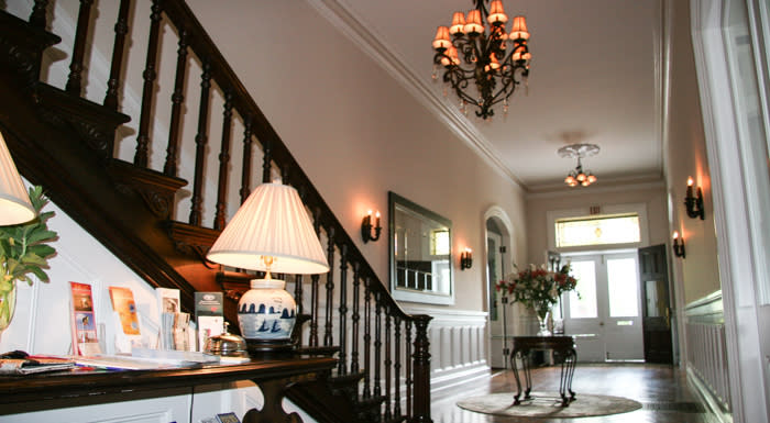 Hamilton Hoppin House | Middletown, RI | Discover Newport