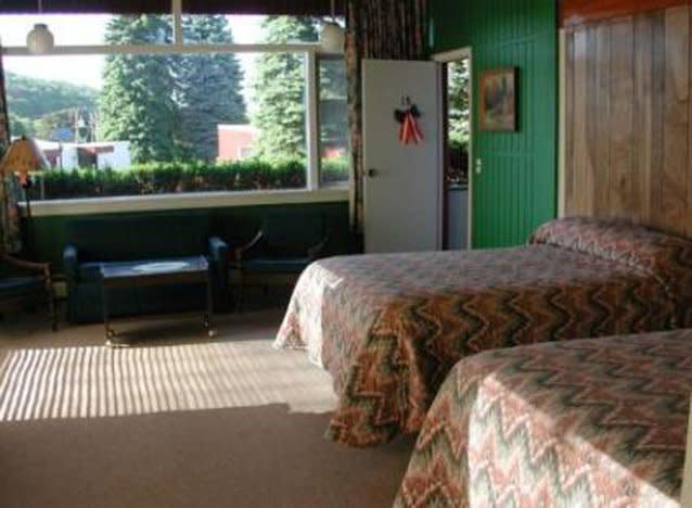 Red House Inn | Saugerties, NY 12477