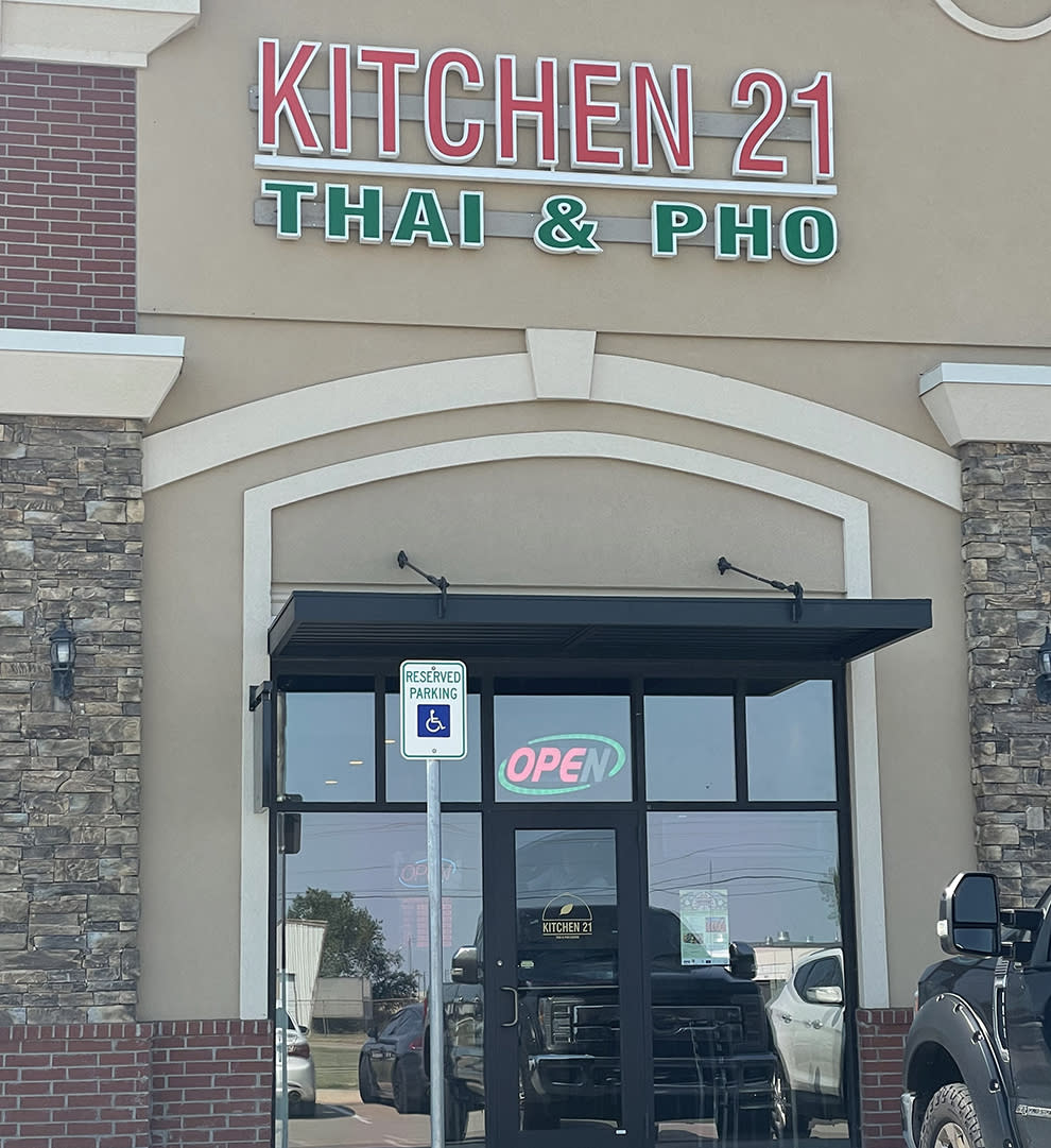 Kitchen 21 Thai and Pho