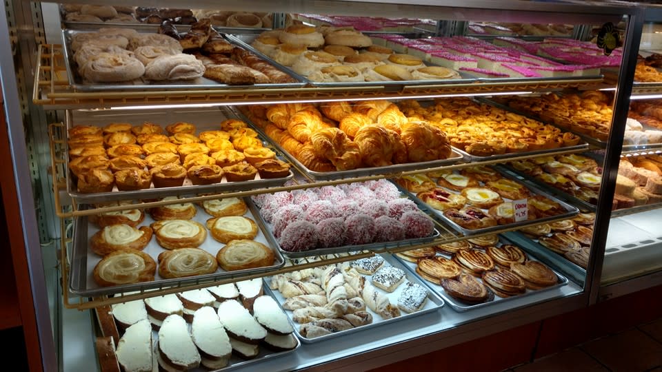 Lake Merritt Bakery