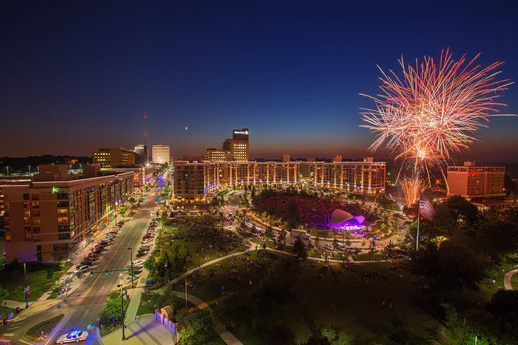 Midtown Crossing | Omaha, NE 68175