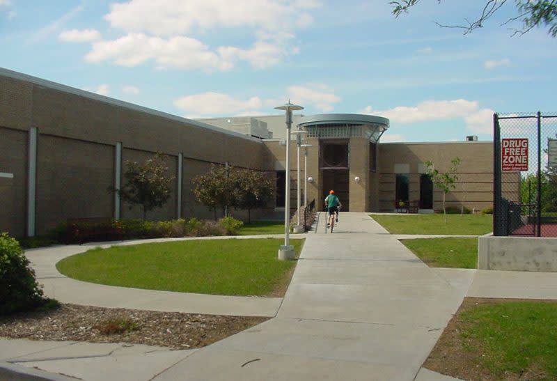 Montclair Community Center | Omaha, NE 68144