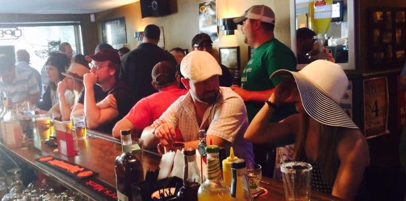 Tracks Lounge | Omaha, NE 68106