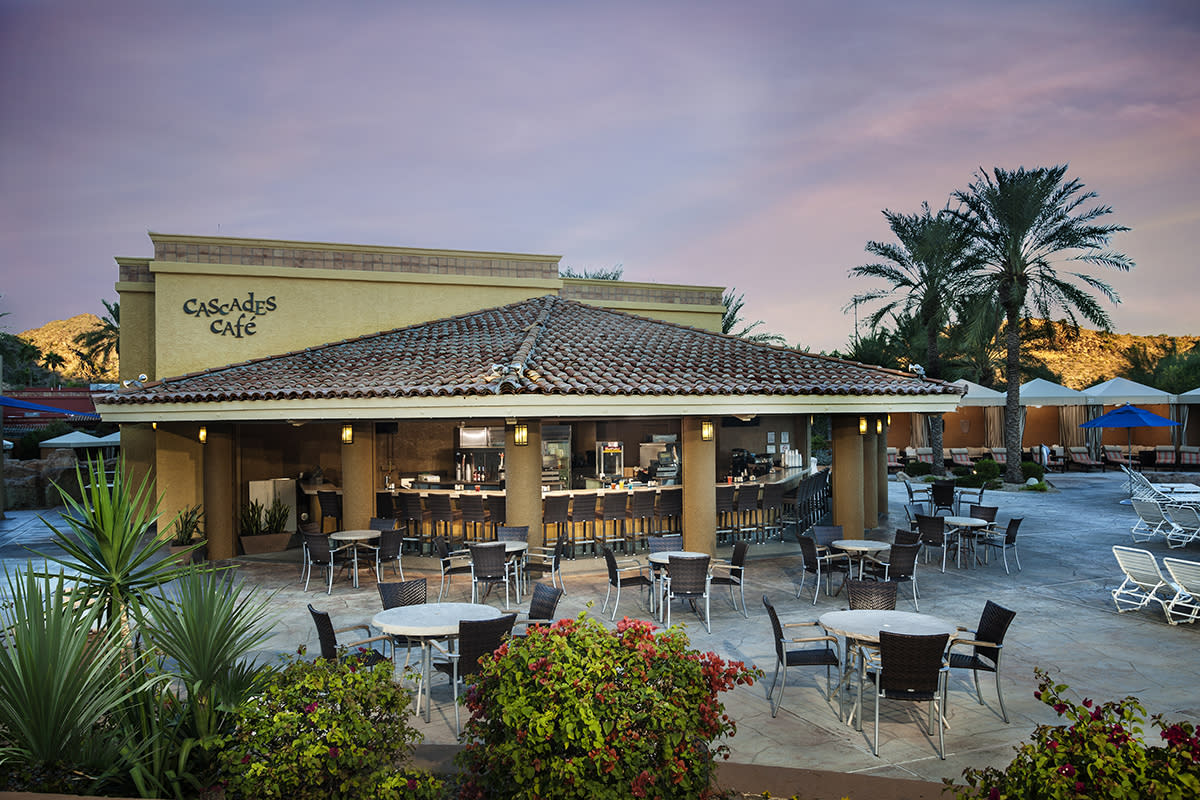 Cascades Café at Hilton Phoenix Tapatio Cliffs Resort - Phoenix AZ, 85020