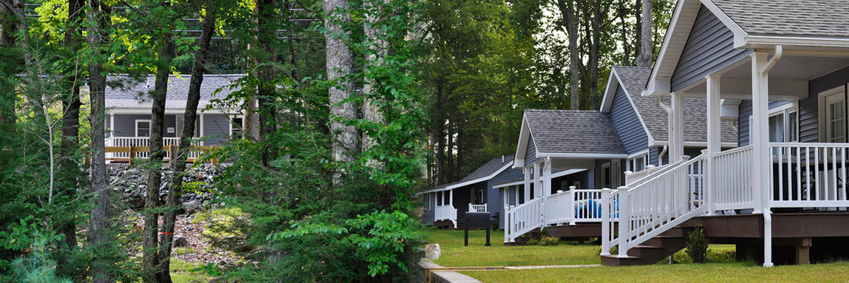 Lakeside Cabins | Tafton, PA 18464