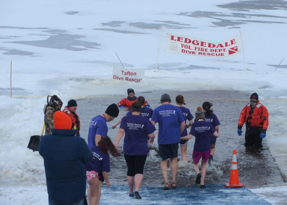 Paupack Plunge | 1st Klas Marina | Tafton, PA 18464
