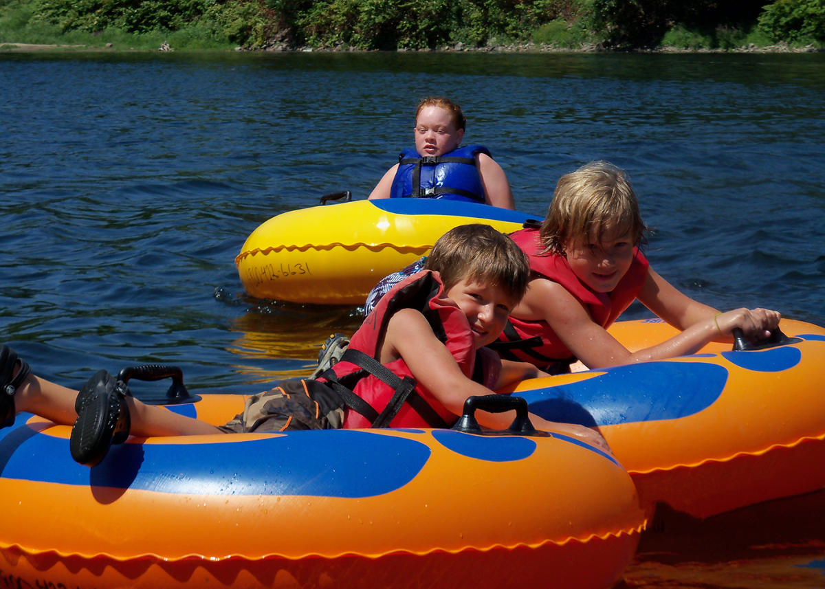 Chamberlain Canoes, Rafts, Kayaks and Tubing | Shawnee on Delaware, PA ...