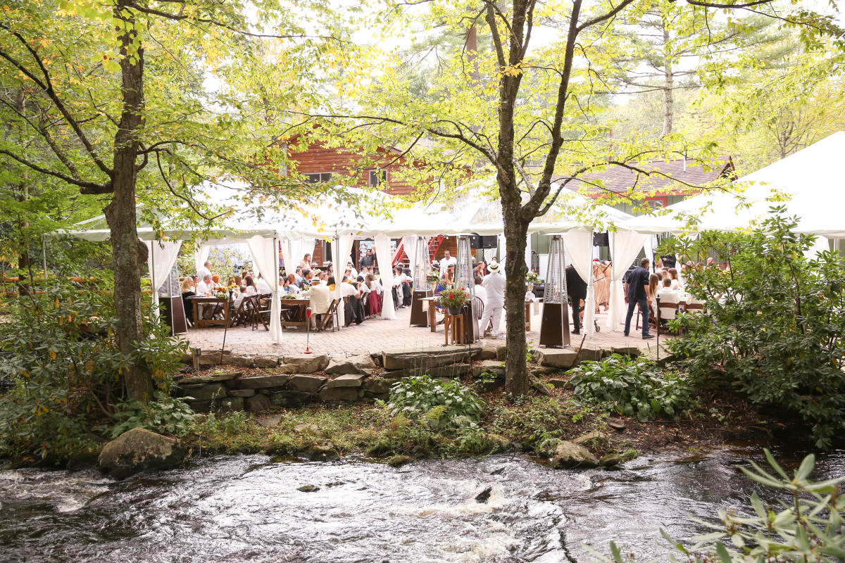 Magnolia Streamside Resort | Canadensis, PA 18325