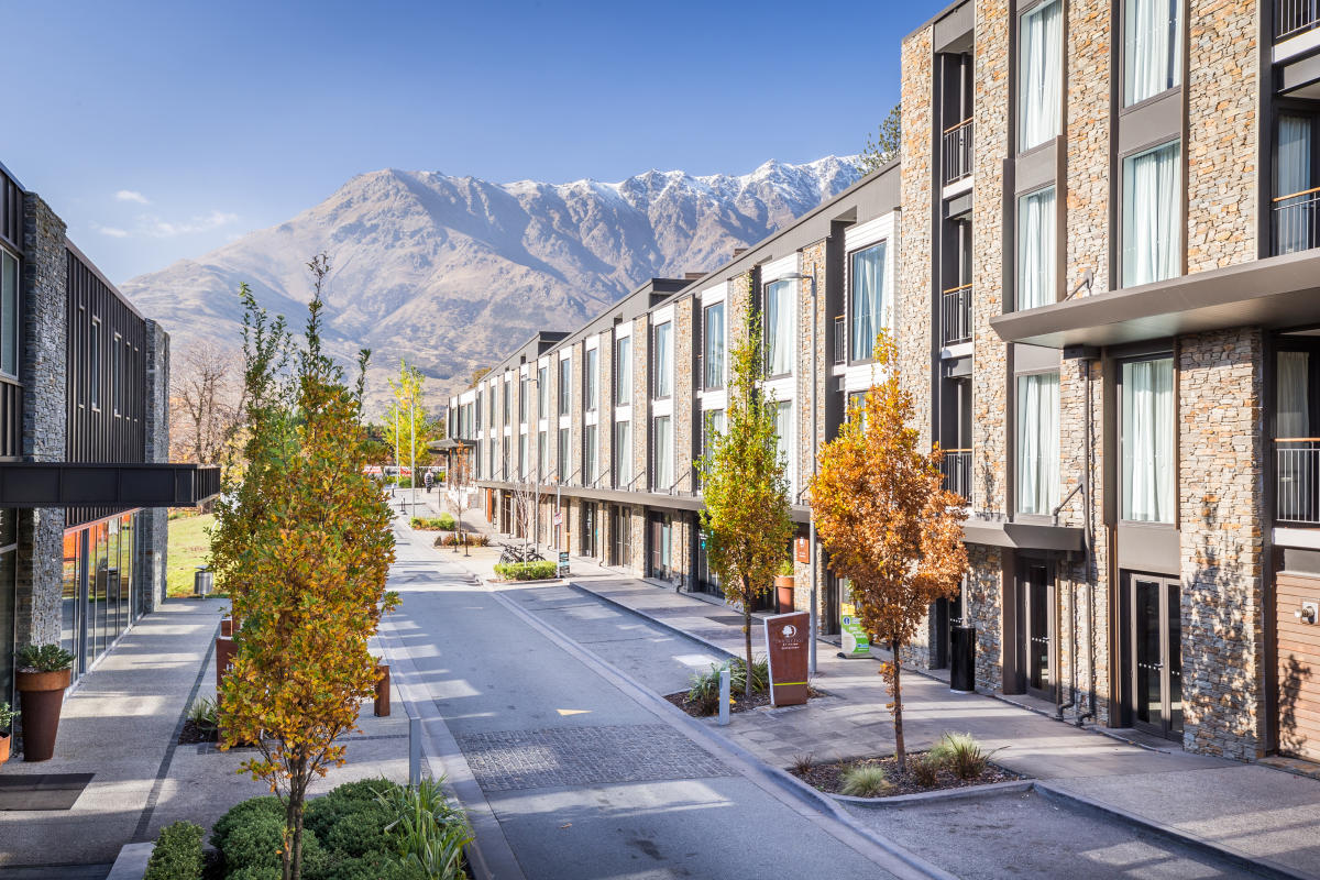 DoubleTree by Hilton Queenstown | Official Queenstown Website