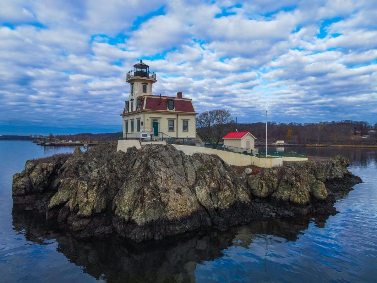 Pomham Rocks Lighthouse | East Providence, RI 02915