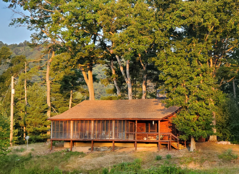 River's Bend Cabin | Eagle Rock, VA 24085