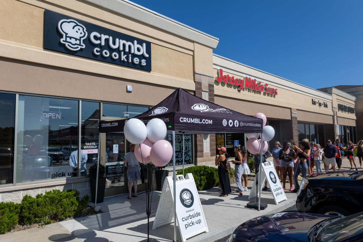 Crumbl Cookies | Rochester, MN 55901