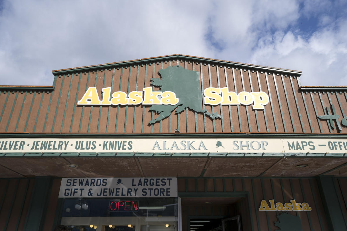 Alaska Shop
