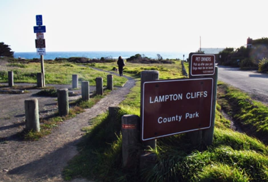 Lampton Cliffs Park