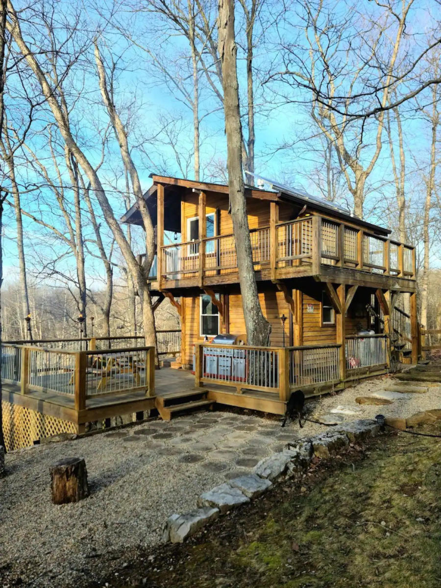 Unique Treehouse Escape