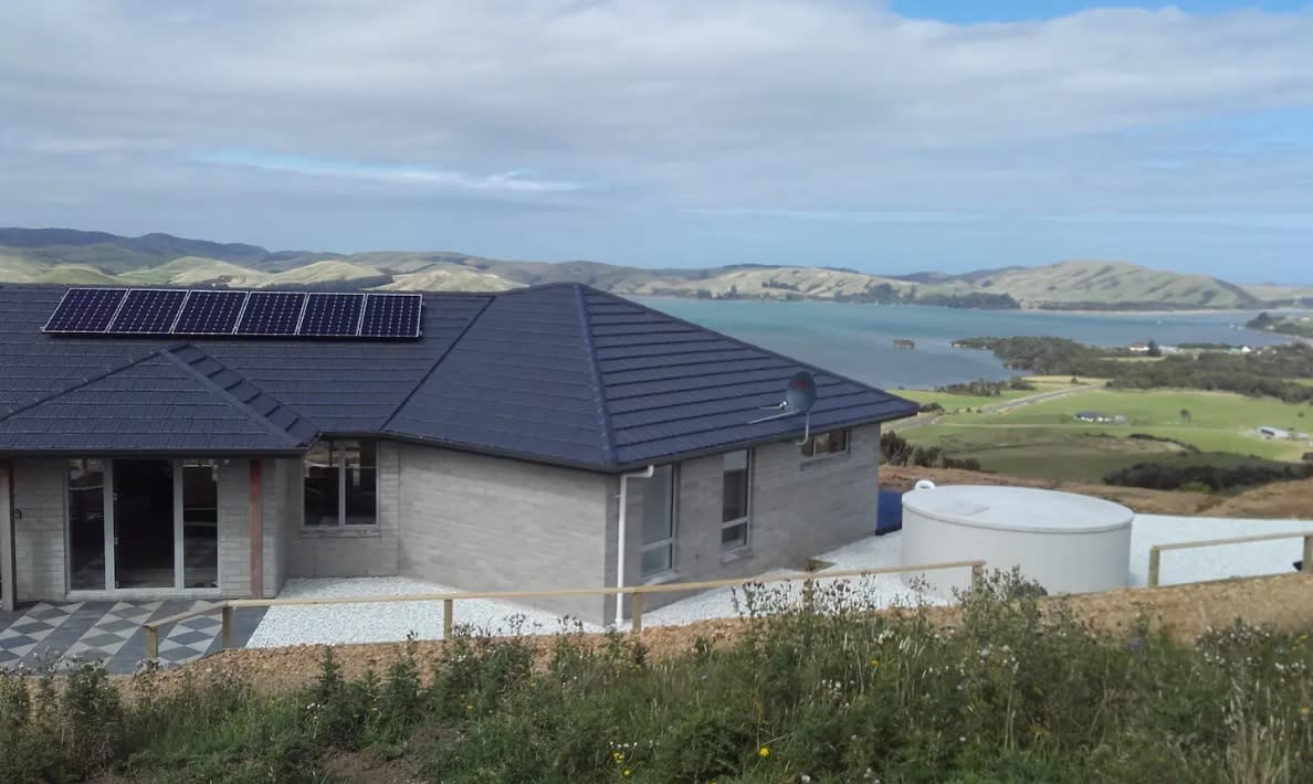 Niagara Ridge Retreat