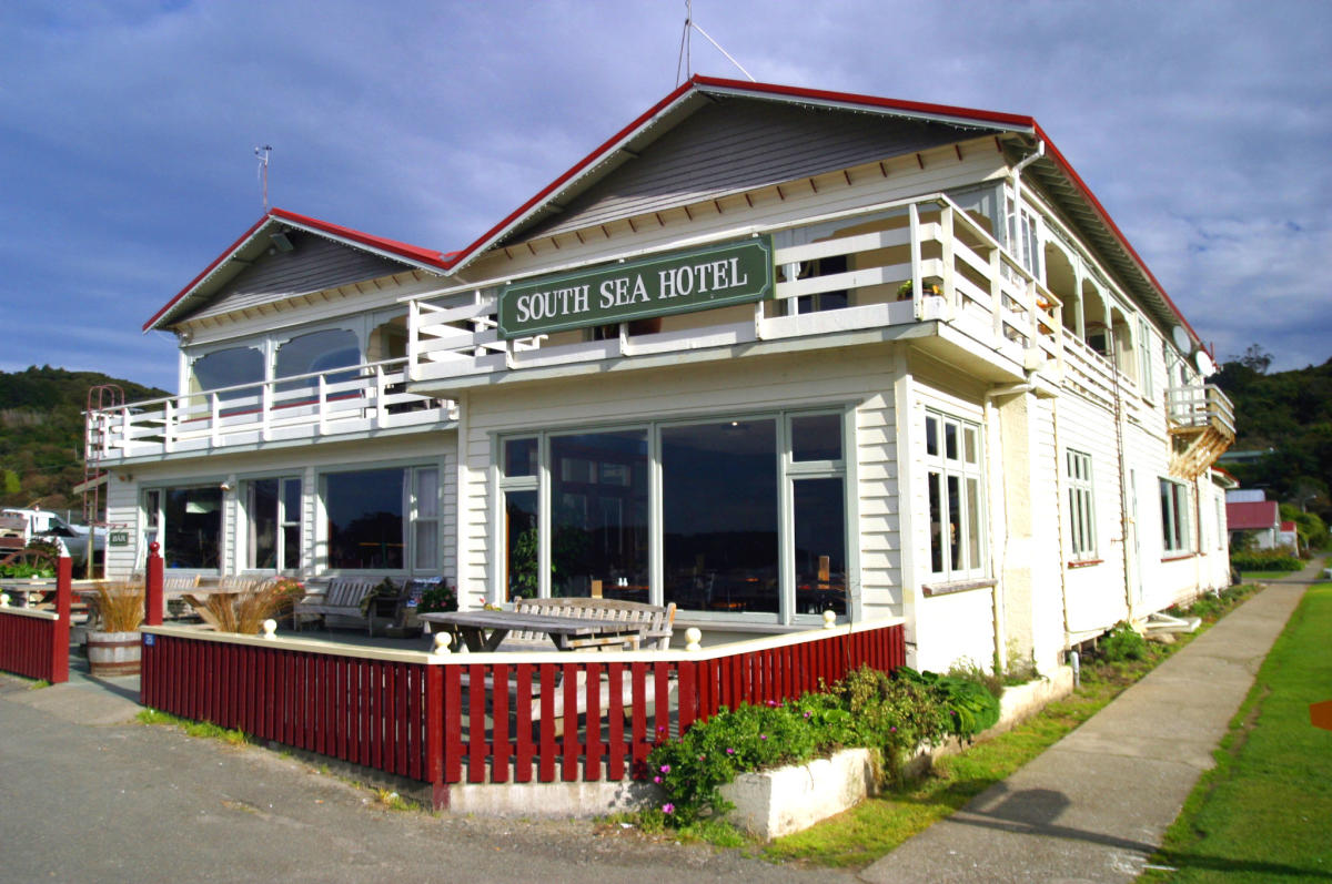 South Sea Hotel
