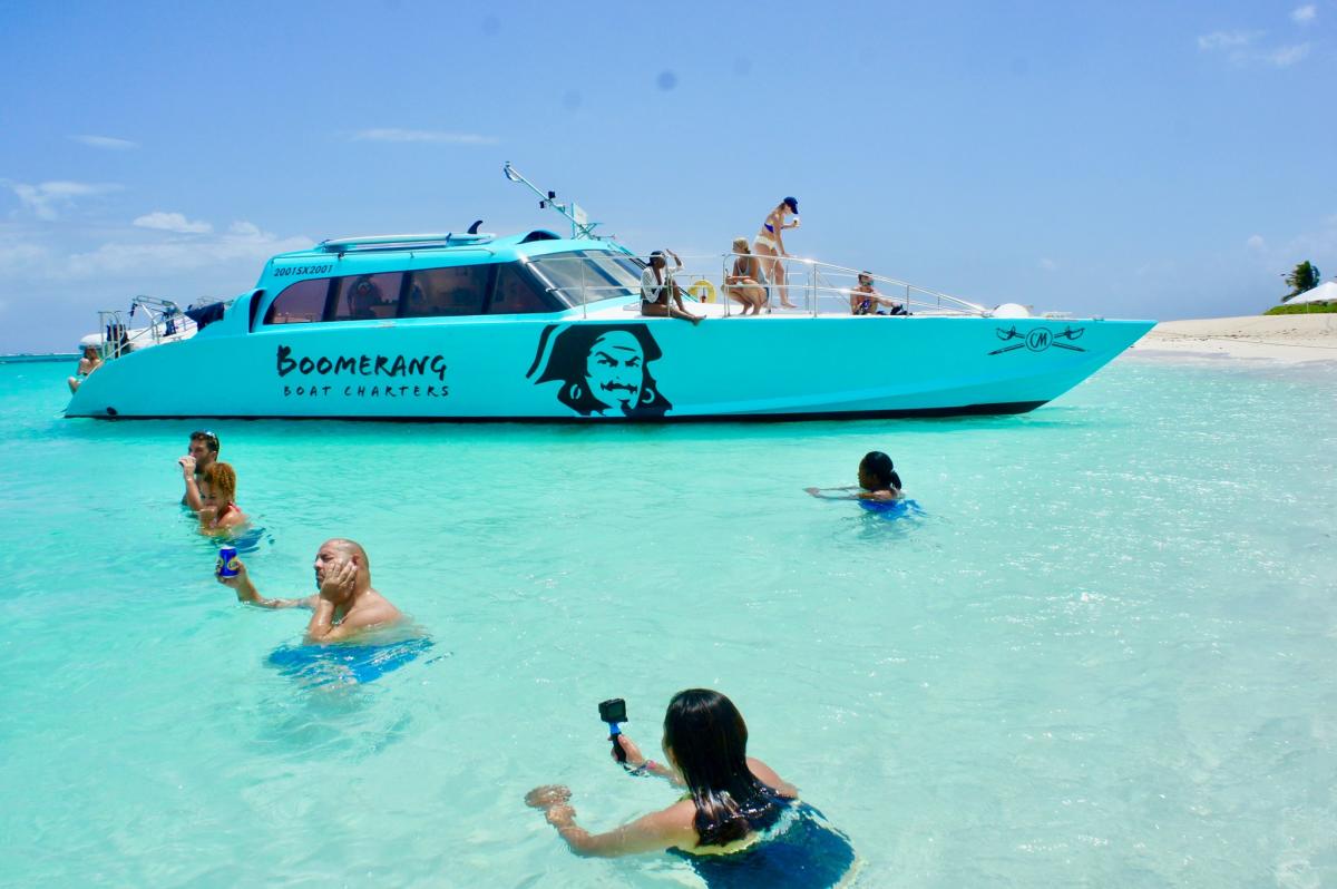 Boomerang Boat Charter