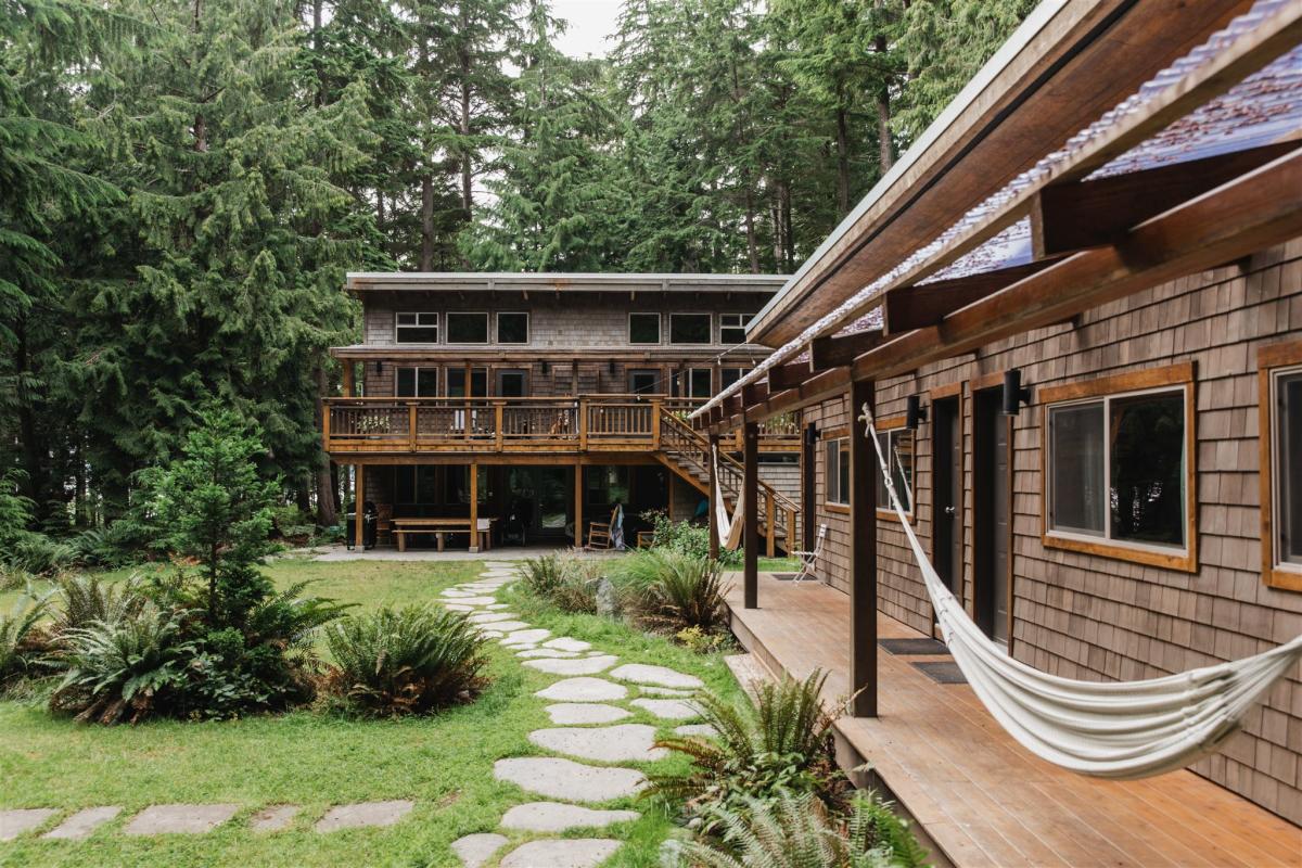 Savary Island Resort