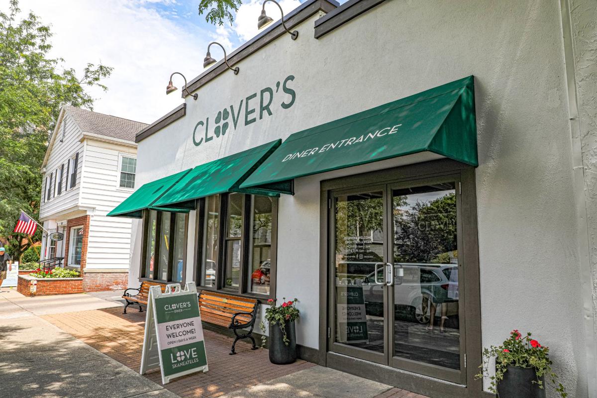 Clover's Cafe