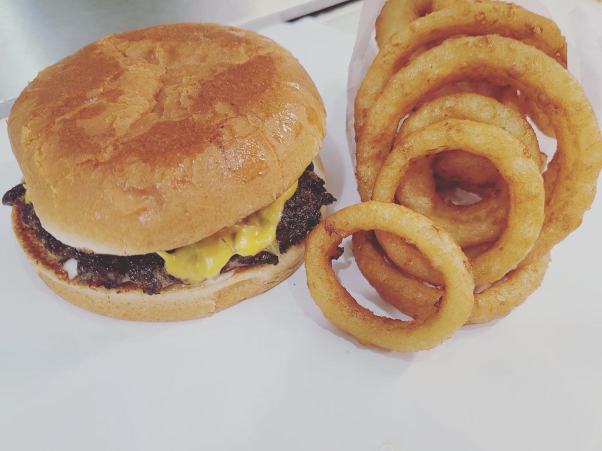 B Town Burgers
