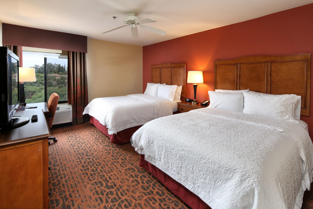 Hampton Inn & Suites by Hilton Tucson Mall | Tucson, AZ 85704