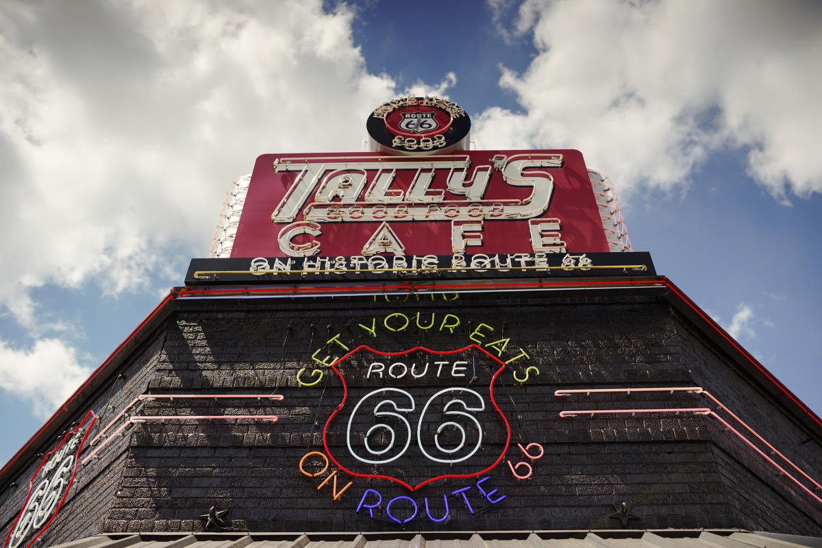 Tally's Good Food Cafe | Tulsa, OK 74112