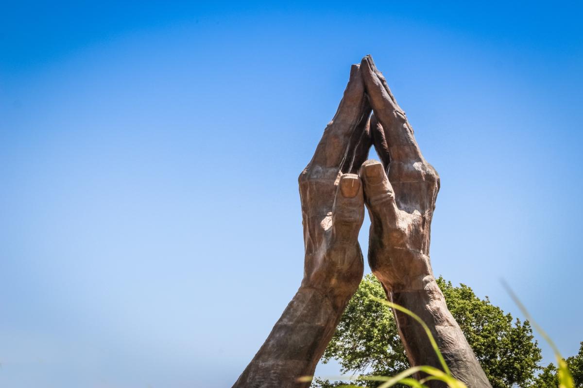 ORU Praying Hands | Tulsa, OK 74171