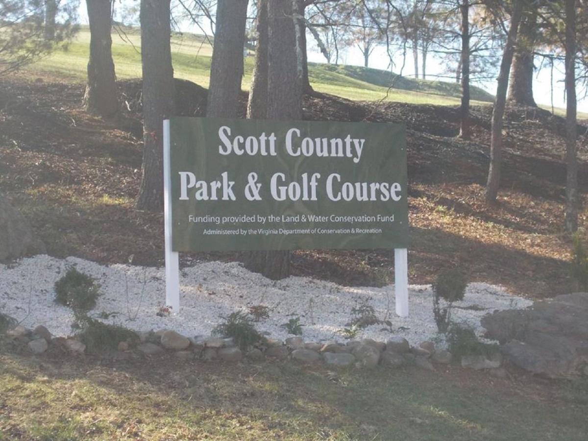 Scott County Park