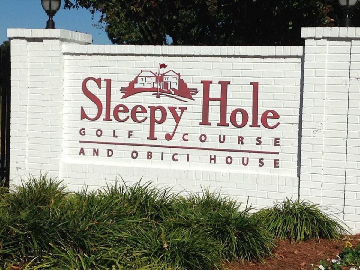 Sleepy Hole Golf Course