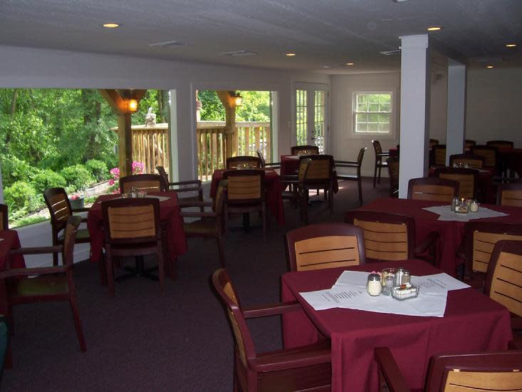 Sal's Italian Bistro