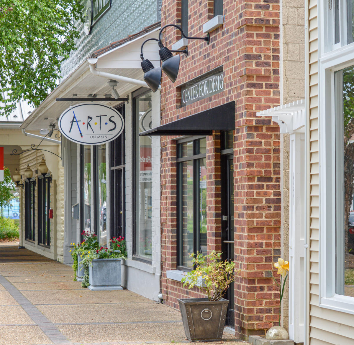 Main Street, Gloucester